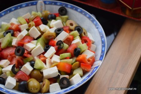 12 salate sanatoase si delicioase: Mancare de post cu putine calorii ...